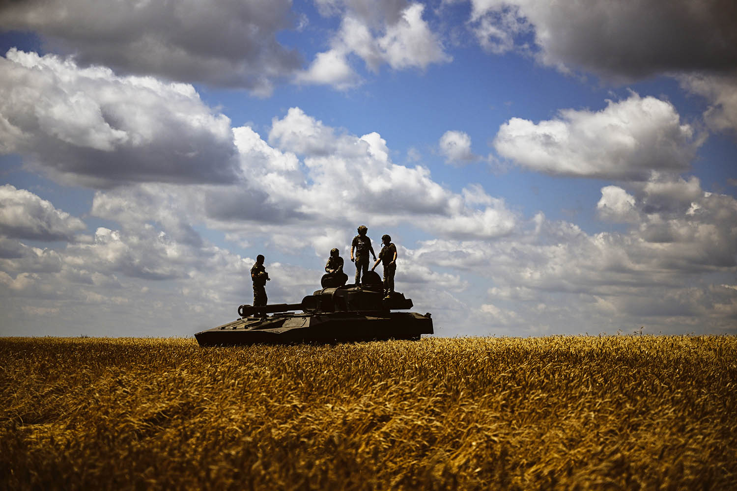 Ukraine cluster munitions